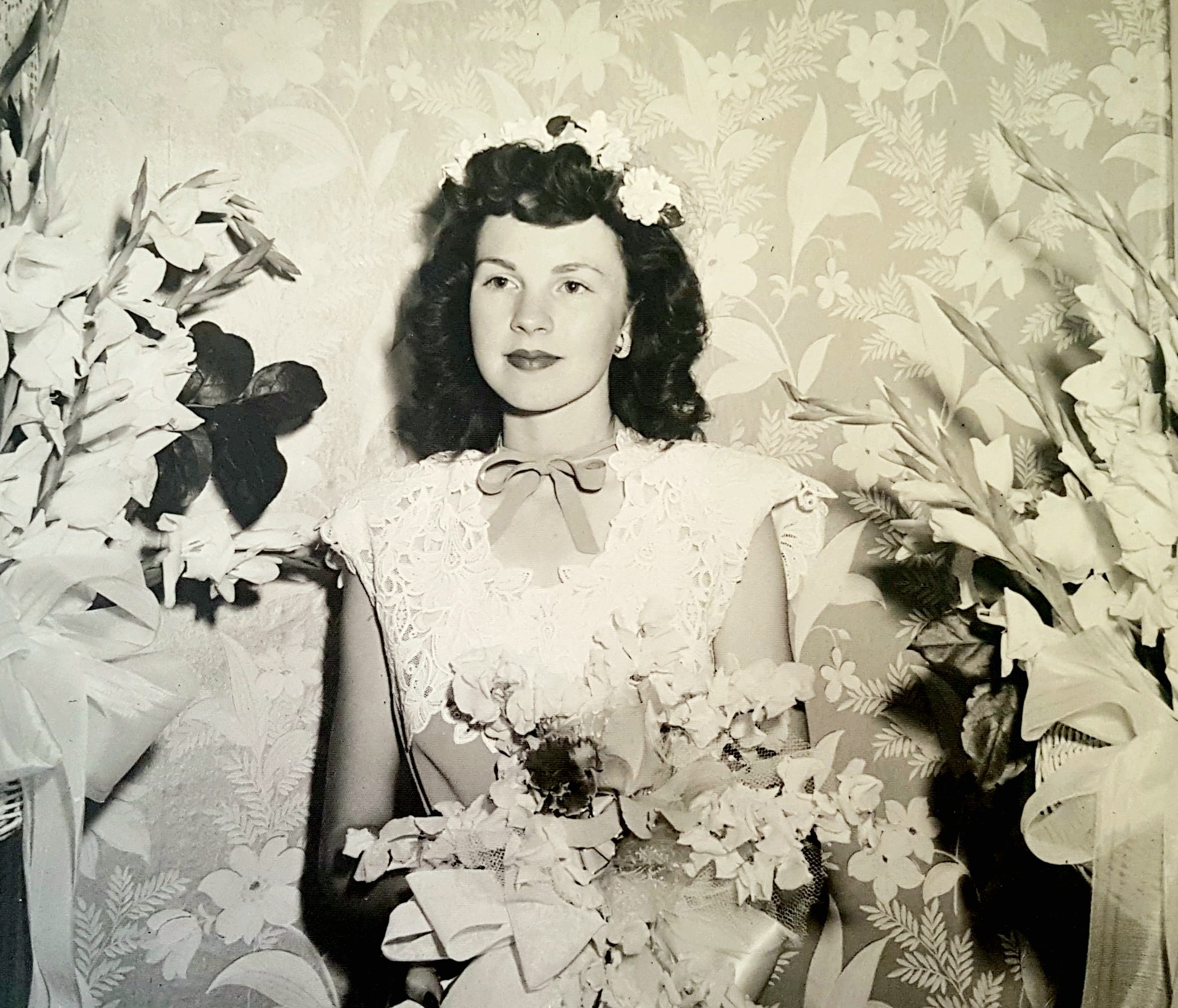 Helen Elizabeth Williams | Obituary | Recompose